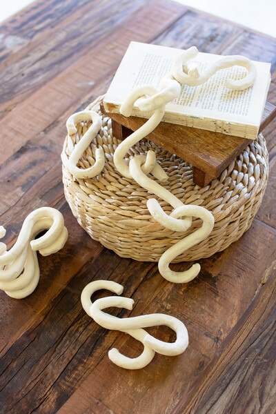 set of 12 paper mache chain loops